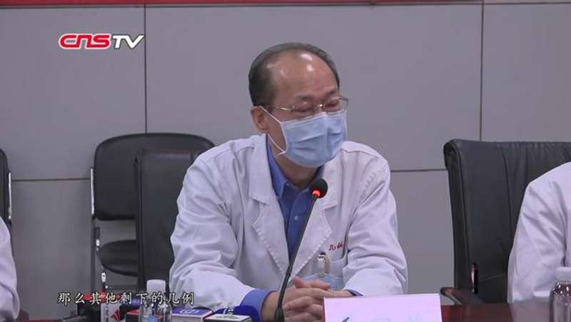 上海诊治新型冠状病毒感染患儿:避免过度治疗 及时安抚情绪