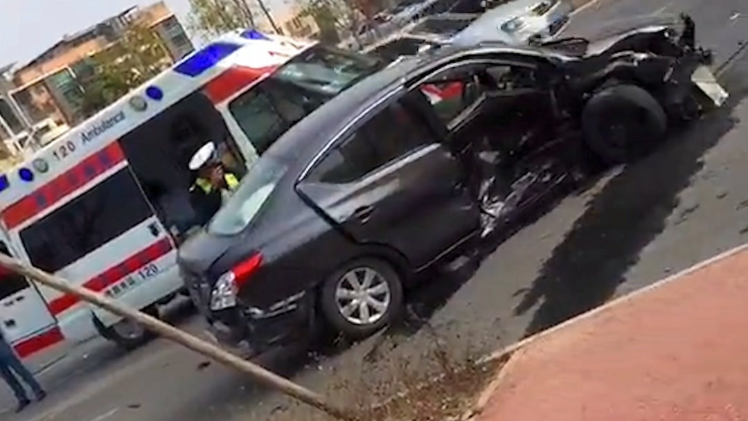 惠州一小车掉头与直行车辆相撞 一人当场死亡