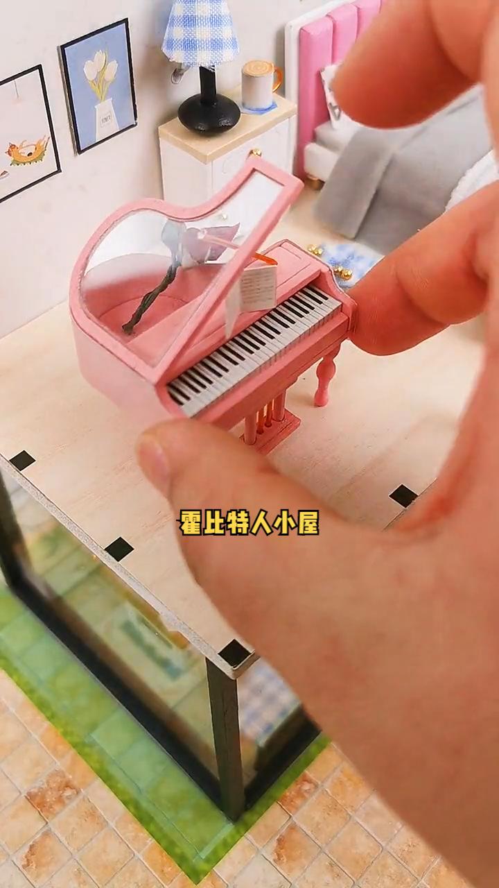 像不像霍比特人住的小屋?#手工diy #微缩里的迷你世界 #模型制作 #...