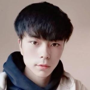 杨朝 