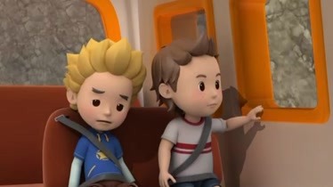 我和爸爸说,班里最好的朋友都爱看《变形警车珀利 交通安全篇》乘车...