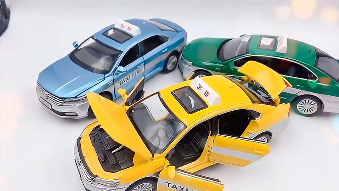 出租车玩具模型回力车合金男孩玩具车小汽车儿童仿真金属的士车模