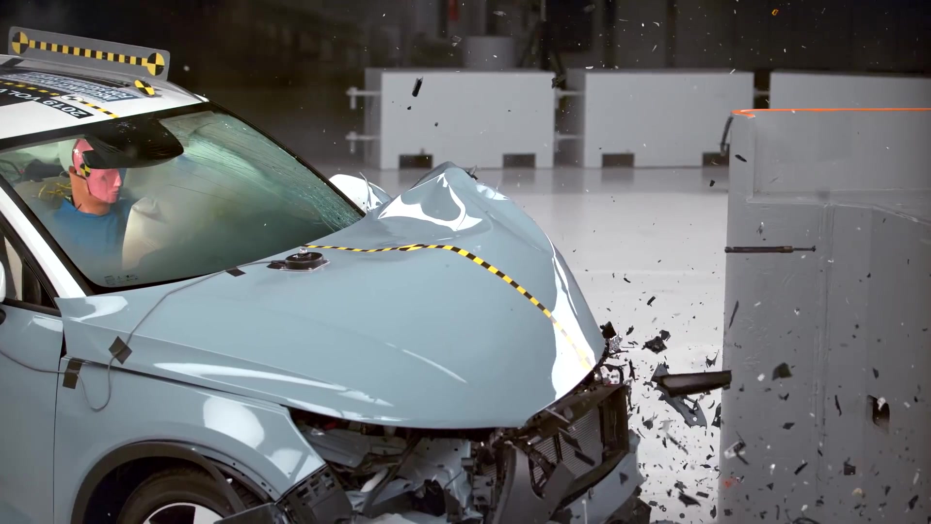 传统安全品牌|IIHS 碰撞测试 2019款 沃尔沃v40 25%+40%