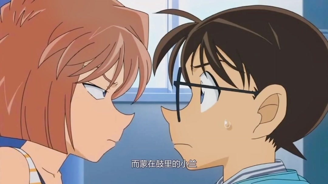 名侦探柯南:柯南身份被揭穿!竟是跟电视学的?