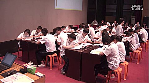 张 燕《椭圆及其标准方程》 2016河南优质课比赛视频,高中数学