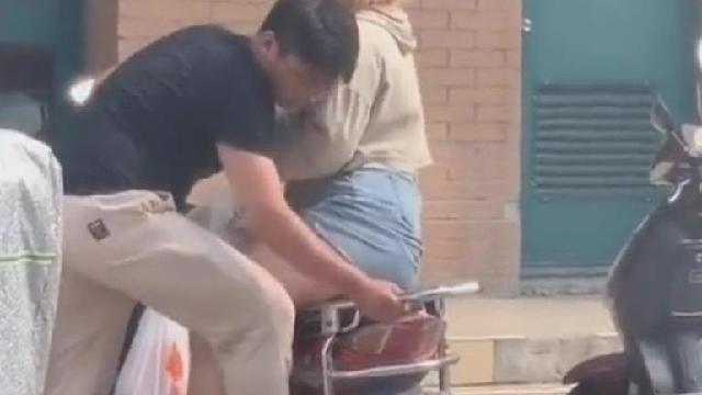 女友的重量,男友的力量,车子的质量