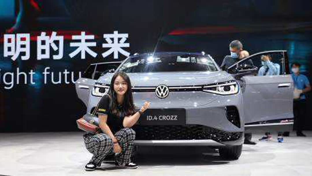大众展台的宠儿,大众ID.4系列售价25万元起,造型独特吸睛无数