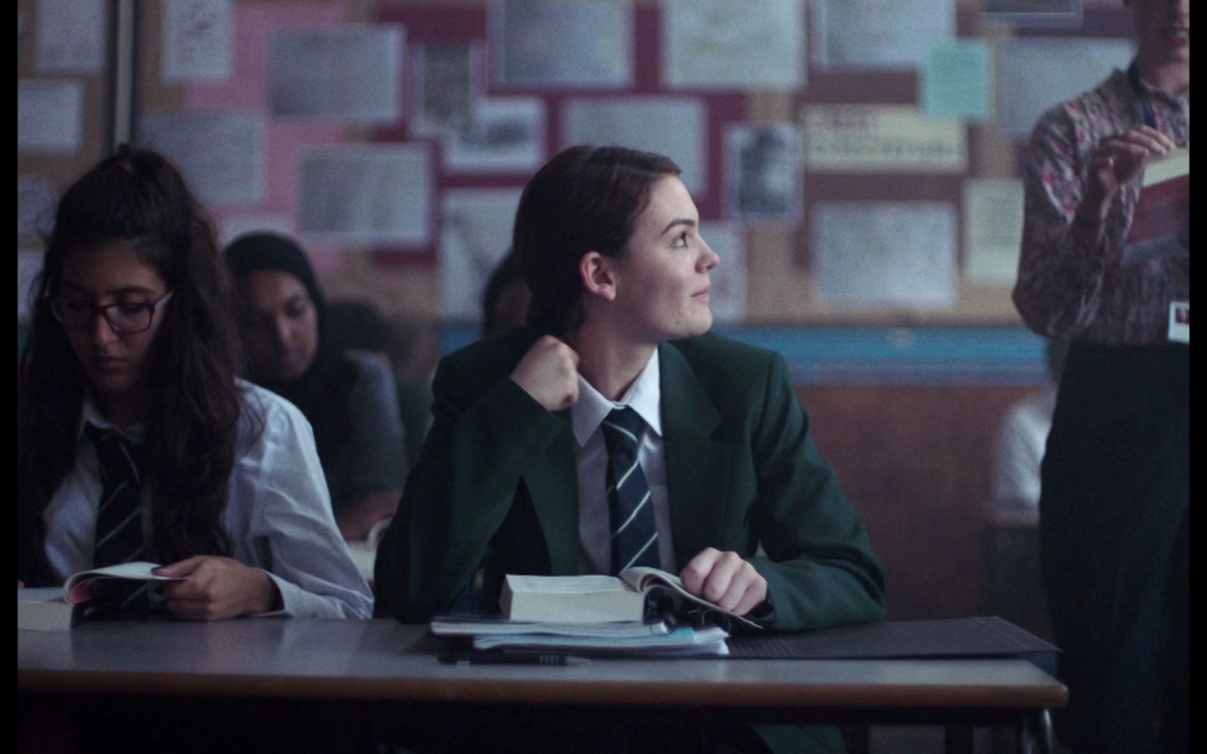 英国师范专科学校广告片 《每一门课程塑造一个生活》画面文案值得...