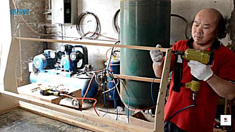 休闲沙发木架制作老师傅木工打架子