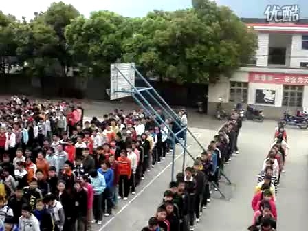 学生紧急疏散演练