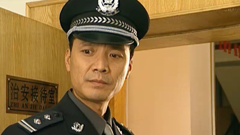 绝不放过你:小伙净给男子丢脸,下秒竟还敢提要求,得寸进尺了啊
