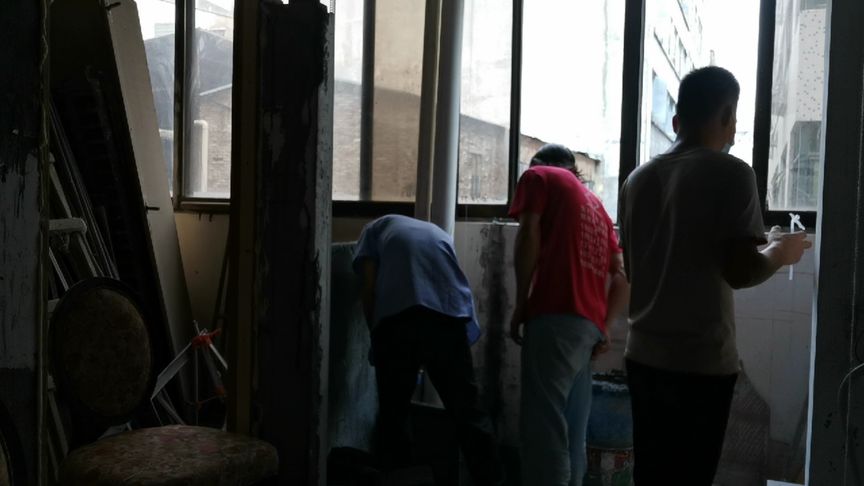 三角丘村安装实木门培训基地,装修木工安装门培训,安装房门培训