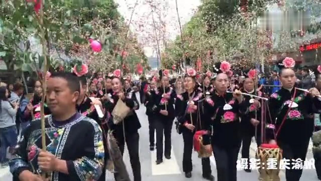 #贵州旅游# 刚从姊妹节开幕式现场回来,小编迫不及待又发预告.