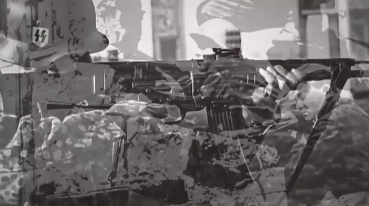 AK47突击步枪,简单可靠便于维护,是世界突击步枪中的佼佼者