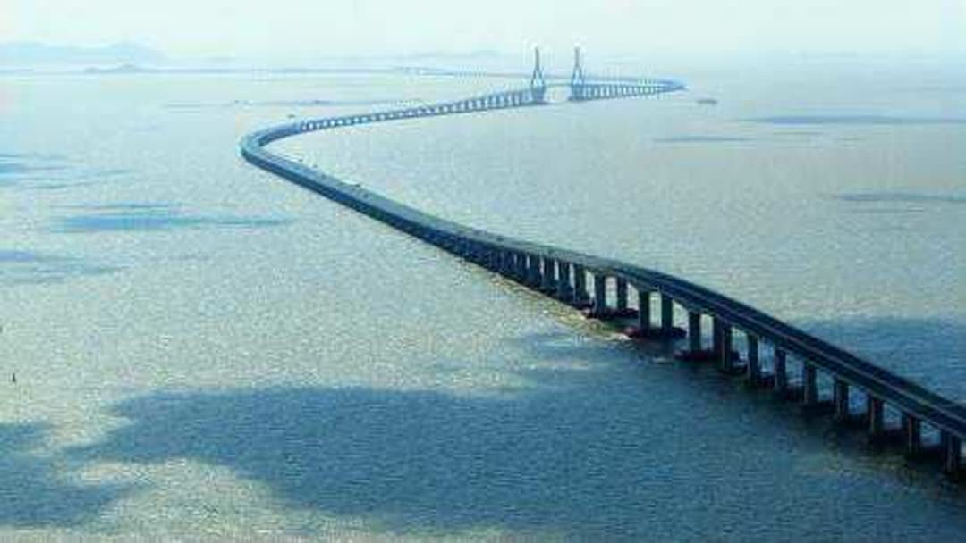 探究:为什么杭州湾跨海大桥不建成"直线"的?喔,原来如此!