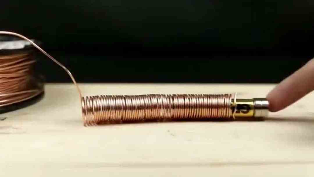 2分钟看懂磁悬浮列车原理,简单易懂,简直太直白了