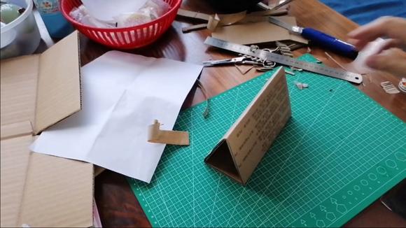 手工教你做免费的姓名牌,好看又实用,孩子上学用得着