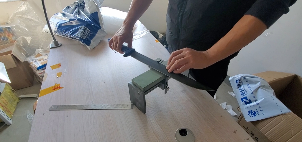 #工艺大家伙也可以打磨#定角磨刀器