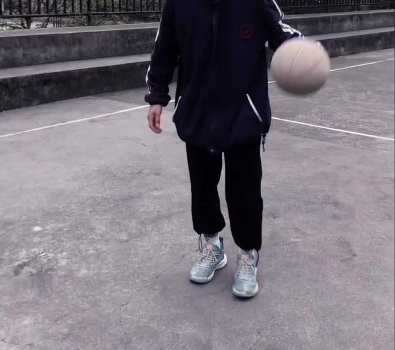 标准的三步上篮,为啥那么多人说我走步呢?