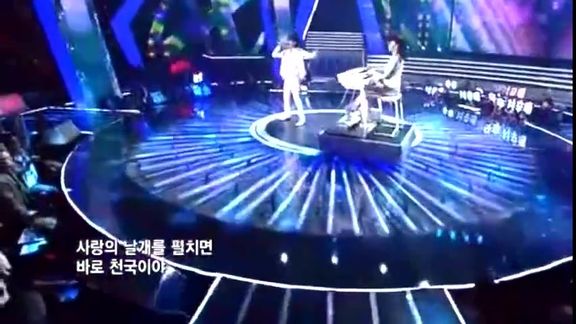 玖月奇迹在韩国演唱会上大放异彩,引得台下观众惊叫连连