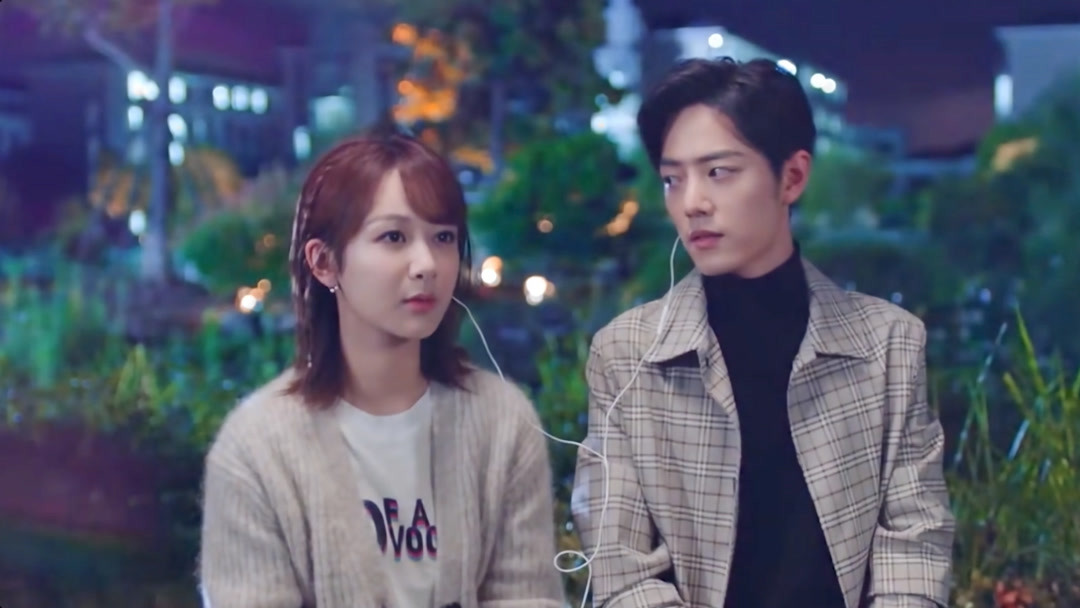 余生请多指教:肖战杨紫吻戏多到爆!这一幕连看10遍都不够!甜炸