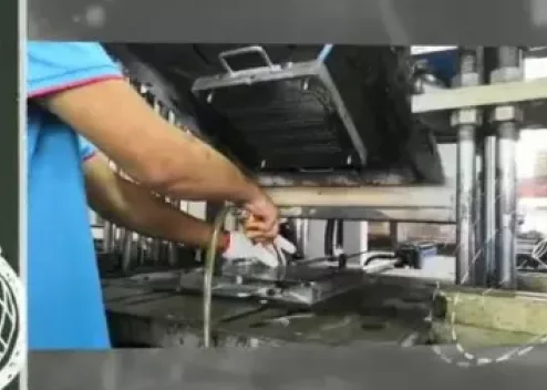硅胶制品生产厂家订做新能源汽车电池包防火硅胶垫片UL94-V0
