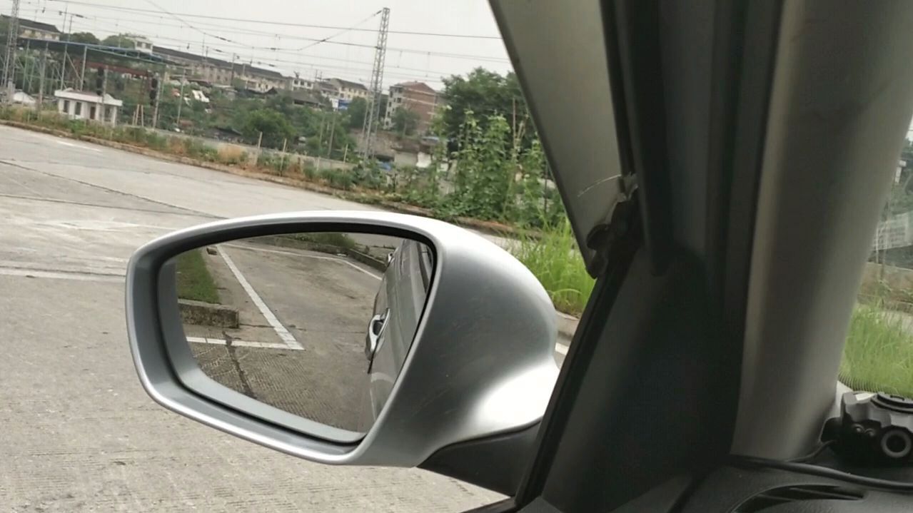 超简单的科目二左倒库技巧,一看就会!