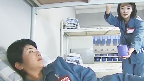 女监档案:监狱大姐大头脑简单!眼看着就要被王芬利用了啊!