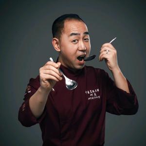 何大厨 