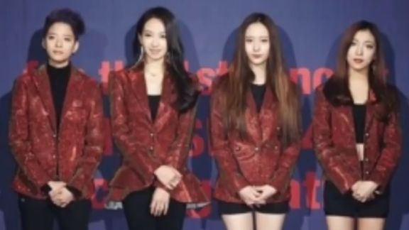 30秒|宋茜正式离开SM公司 官网已删除其简历