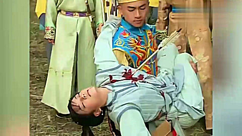 《还珠格格》小燕子惨死,质问皇上:你还记得大明湖畔的夏雨荷吗?