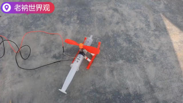 注射器在外国小哥手里用处居然这么大?不仅可以打针注射,还可以制作...