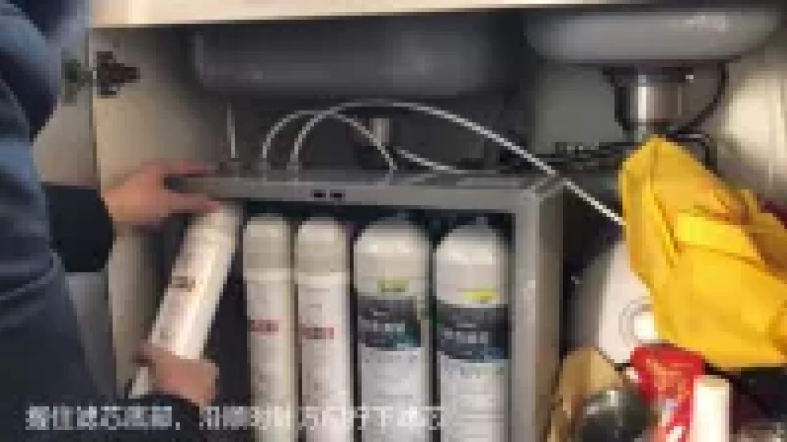 美的MRO201-4 MRO201A-4 MRO211-4滤芯更换