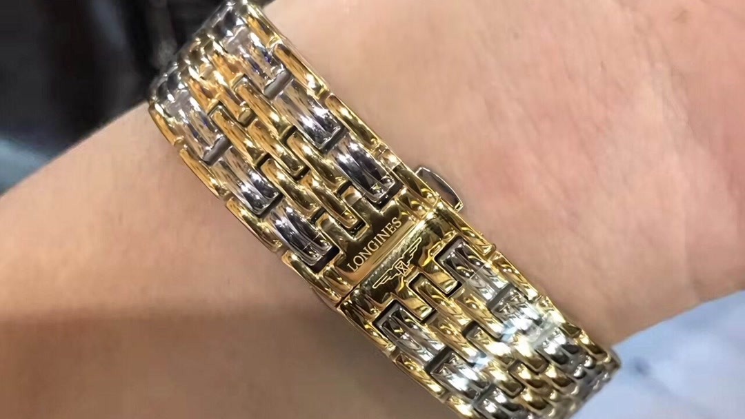 手表戴久了表链非常脏,教你清洗诀窍,洗完就像刚买的一样干净