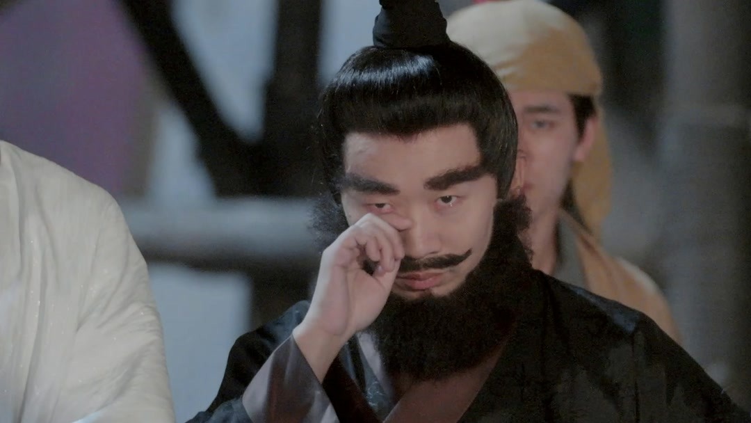 热点:杨迪录制萌探2看三国看哭了 94版三国演义爷青回!