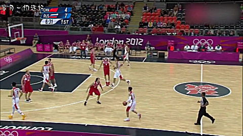 重温奥运经典,中国男篮对阵俄罗斯,巅峰时期王仕鹏依旧势不可挡