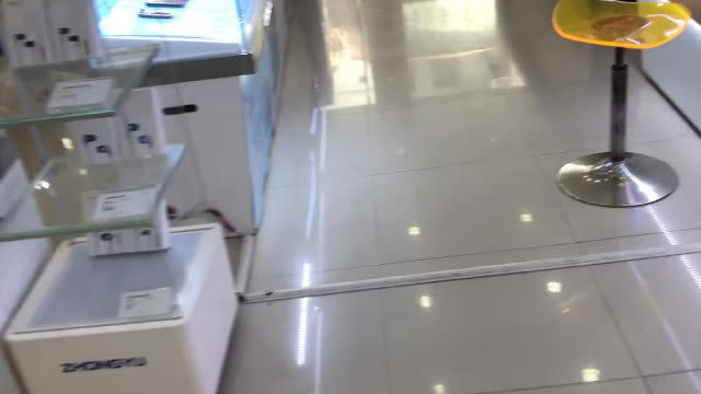 门店师傅电动车 100块钱出售?值不值?