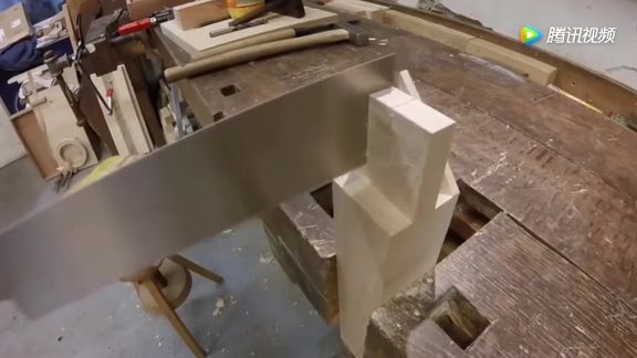 中国巧夺天工的榫卯结构,却被国外木匠发挥到淋漓尽致!