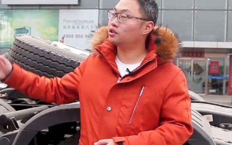 售价46万左右,这款560马力的国六欧曼自动挡牵引车性价比如何?(上)