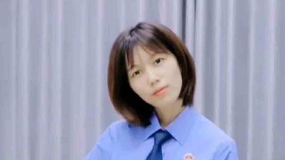 如何才能成为一名检察官从高考开始!