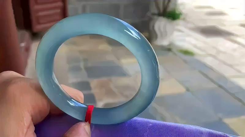 翡翠手镯鉴赏,冰种蓝味十足