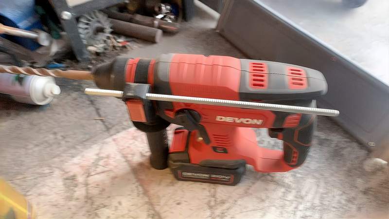 电锤限位器很实用,不用可惜了