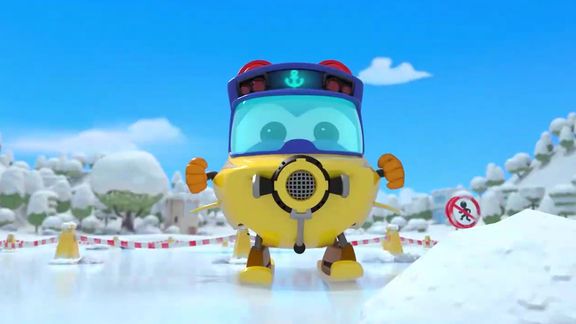 百变校巴:歌德好厉害,救人还展示自己的实力,完成高难度动作