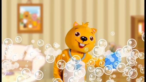 小松鼠今天真棒,帮助妈妈做家务,益智动画儿歌我是家务小能手