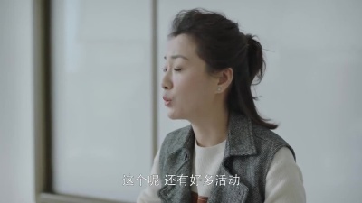 学校为了给高三学生放松,安排了心理讲座,学生还担心时间不够用