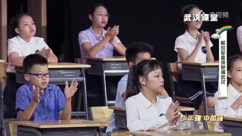 撒贝宁听完哽咽了!CCTV开学第一课:张定宇微笑讲述身患渐冻症仍...