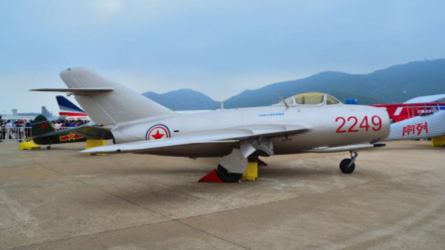 中国数千架歼6如何处理,可效仿苏联,改造成反舰导弹打航母