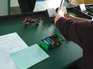 物理实验四 测量小灯泡的电功率