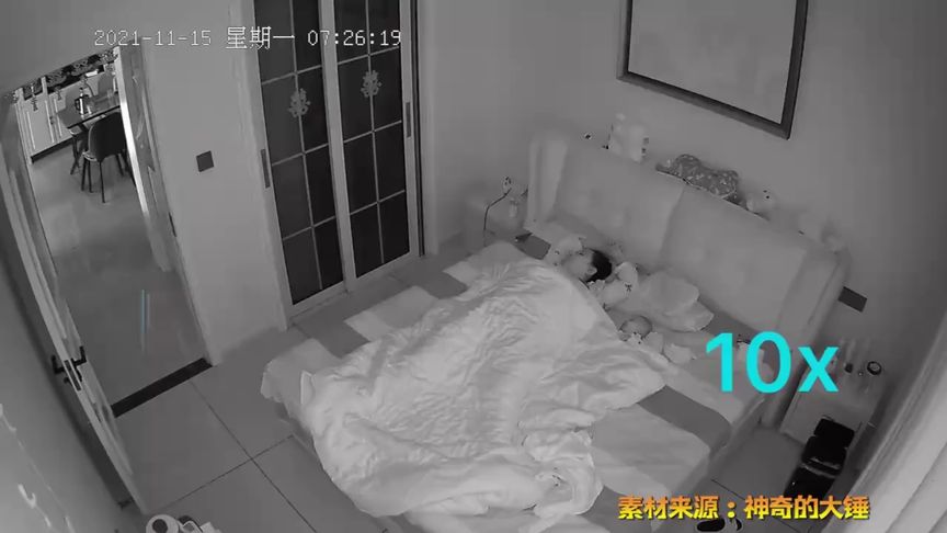 太原网友屋内监控拍下诡异一幕,凌晨家中气球自己移动