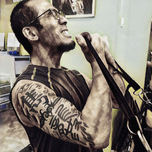 体适能私人教练沈韦羲 